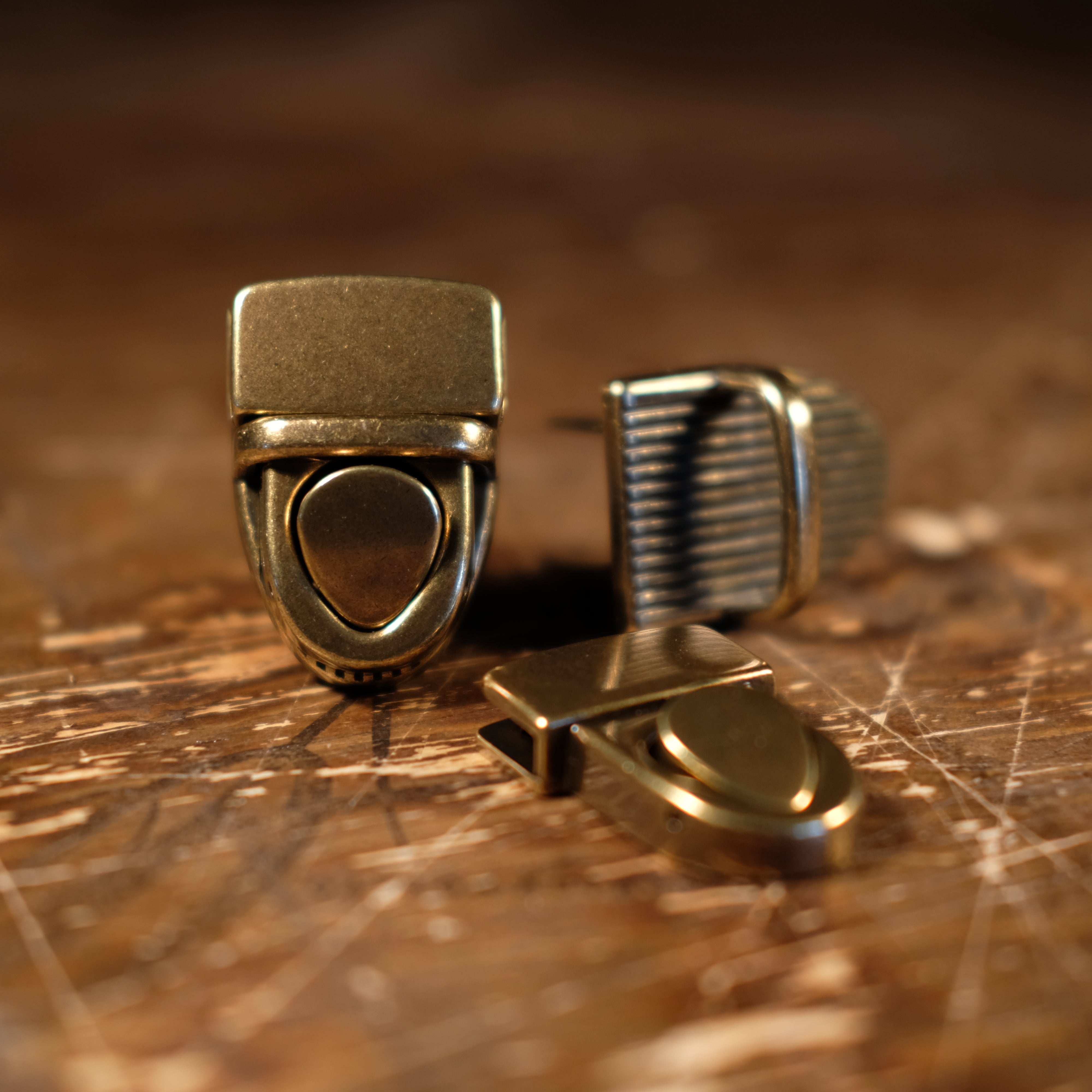 Tuck Locks – OA Leather Supply