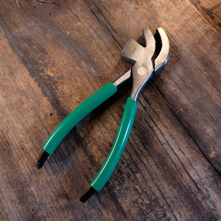 Cutters & Pliers – OA Leather Supply